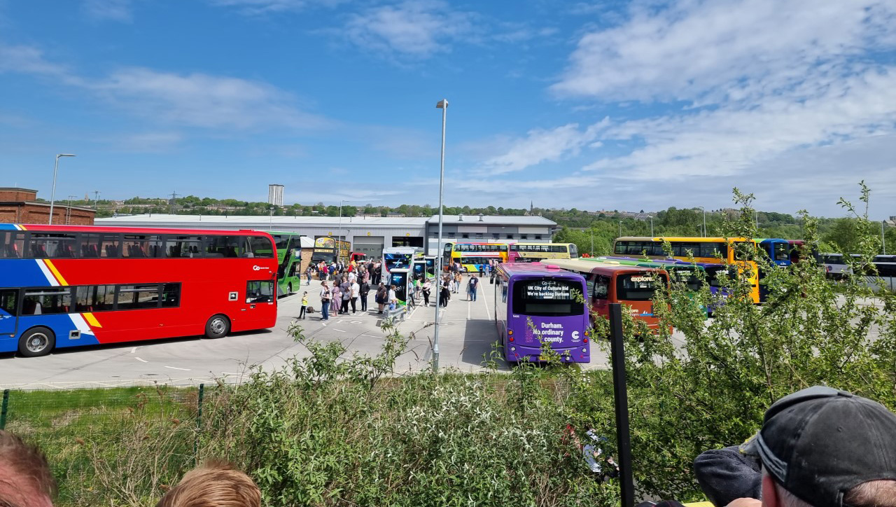 Go North East’s Gateshead depot open day raises over £3,500 for Ukraine ...